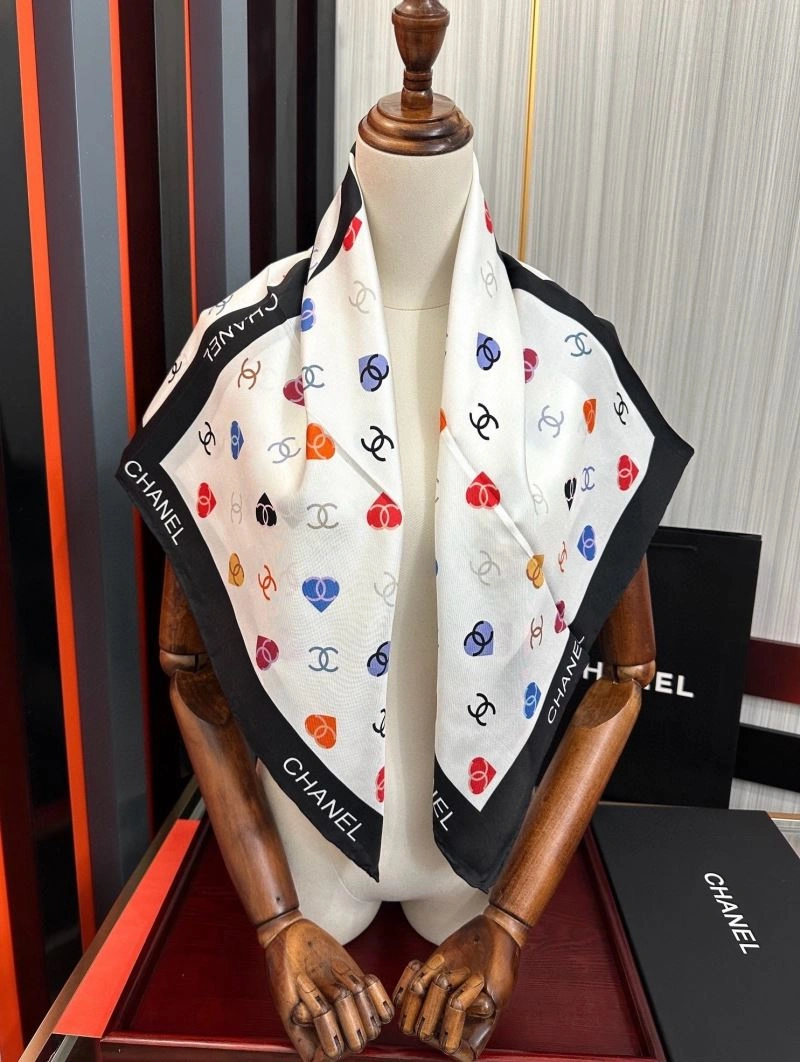 Low-cost Chanel Scarf