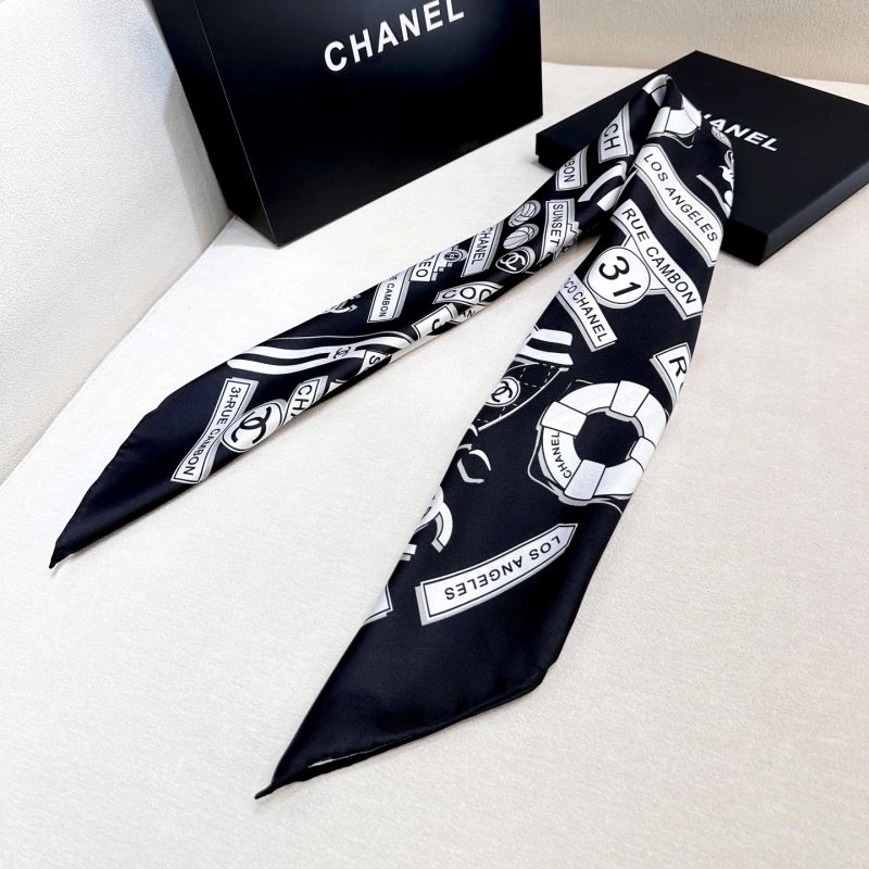 Low-cost Chanel Scarf