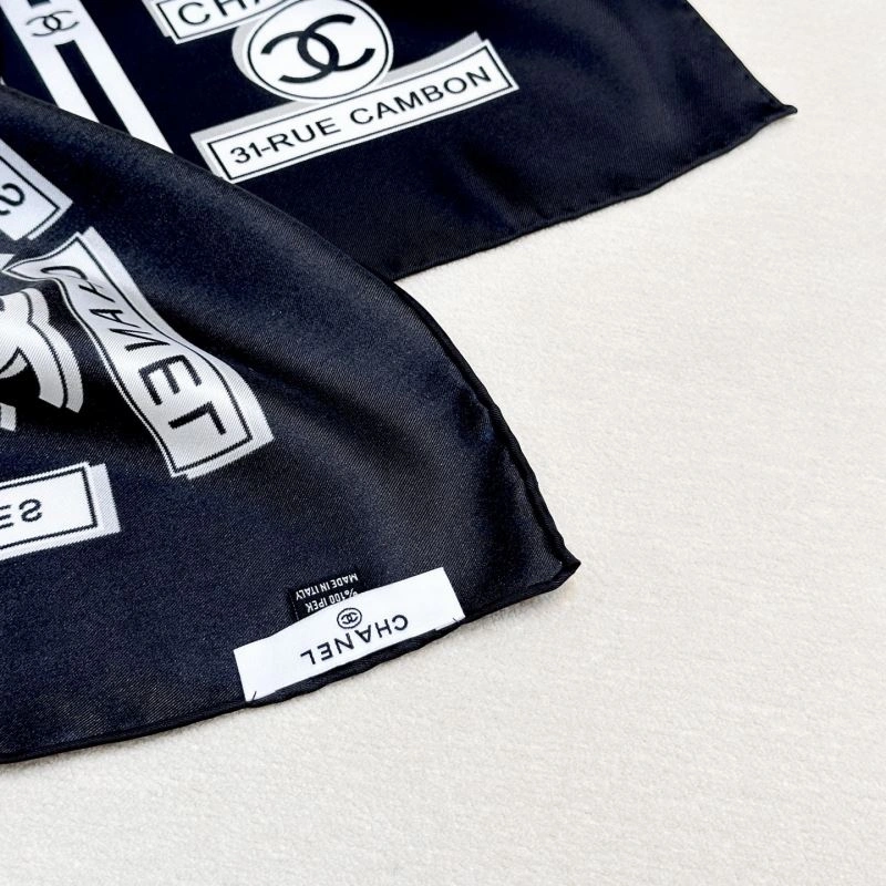 Low-cost Chanel Scarf