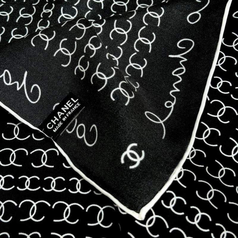 High fidelity Chanel Scarf