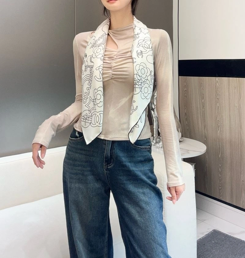 Inexpensive Chanel Scarf