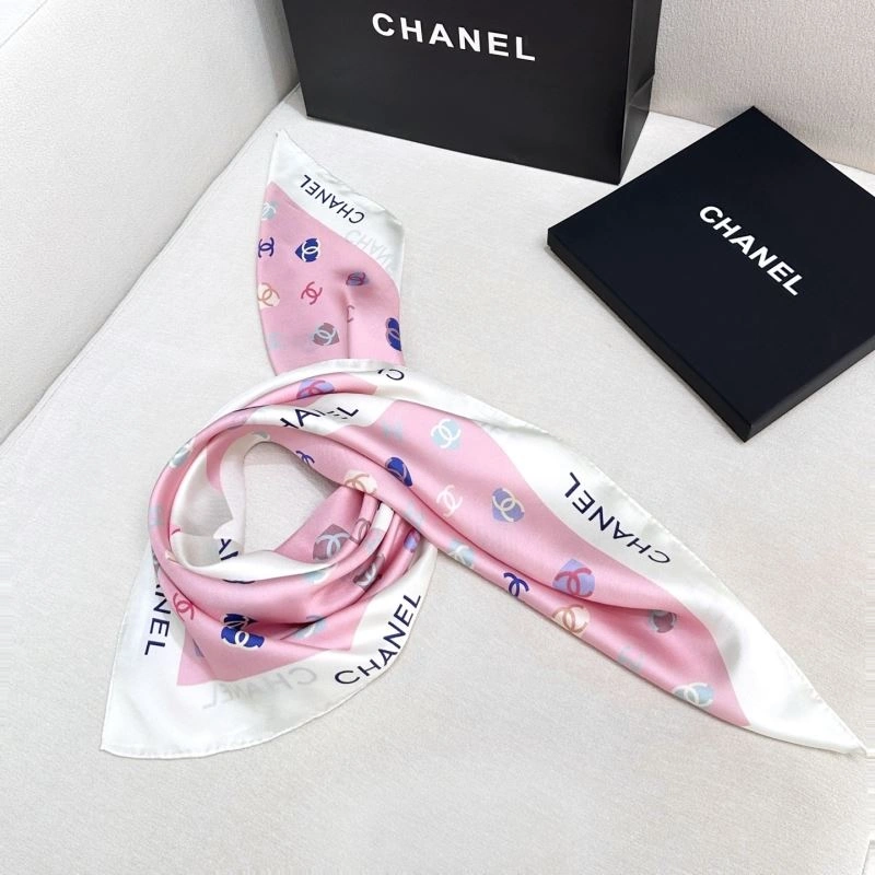 Low-cost Chanel Scarf