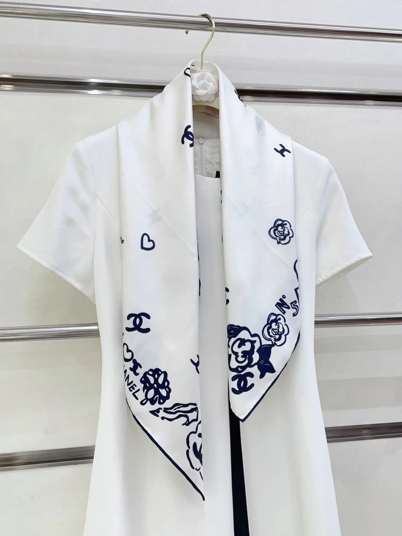 Perfect replica Chanel Scarf