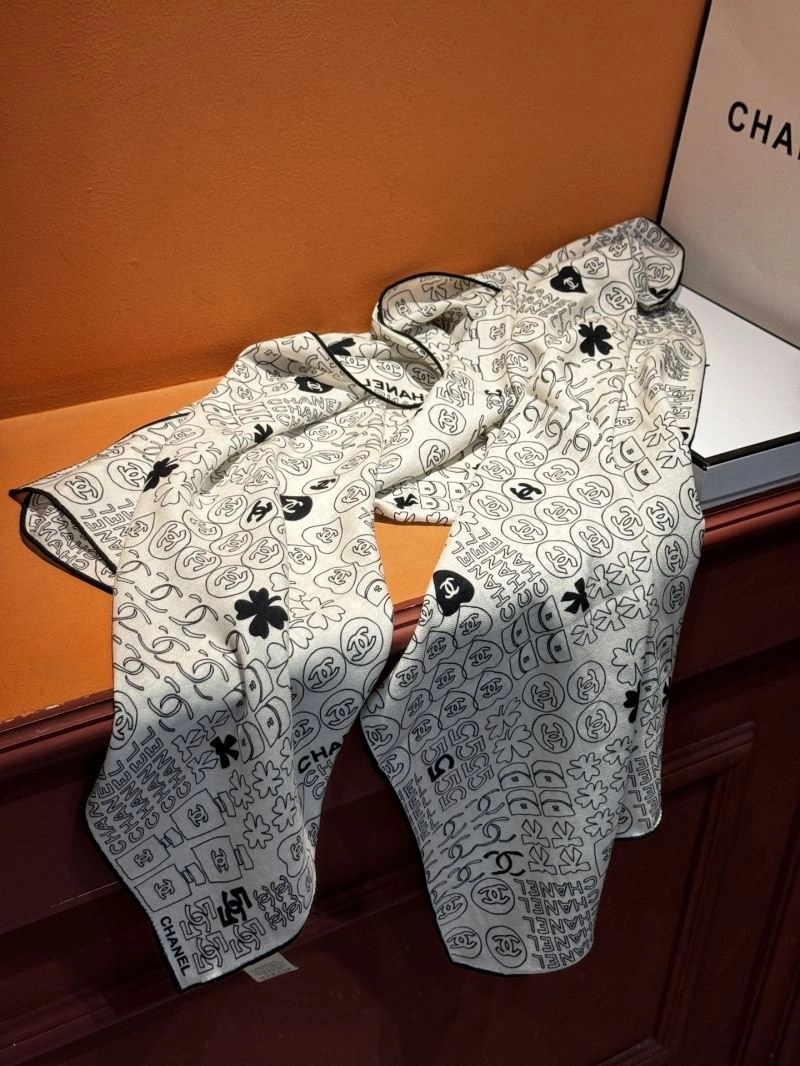 Brand-original Chanel Scarf