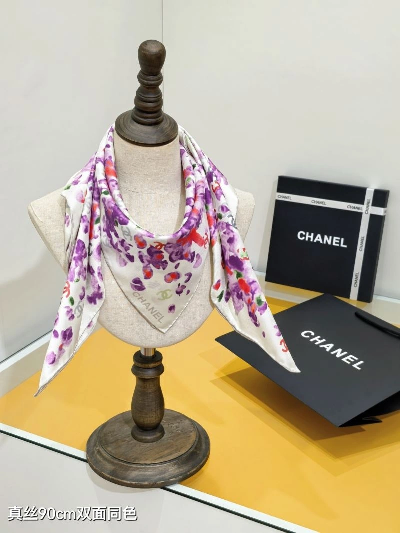 Bargain Chanel Scarf