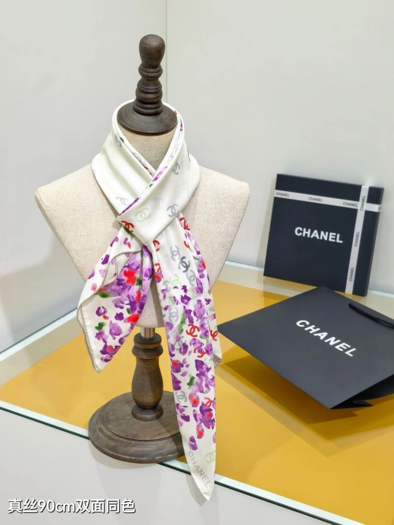Bargain Chanel Scarf