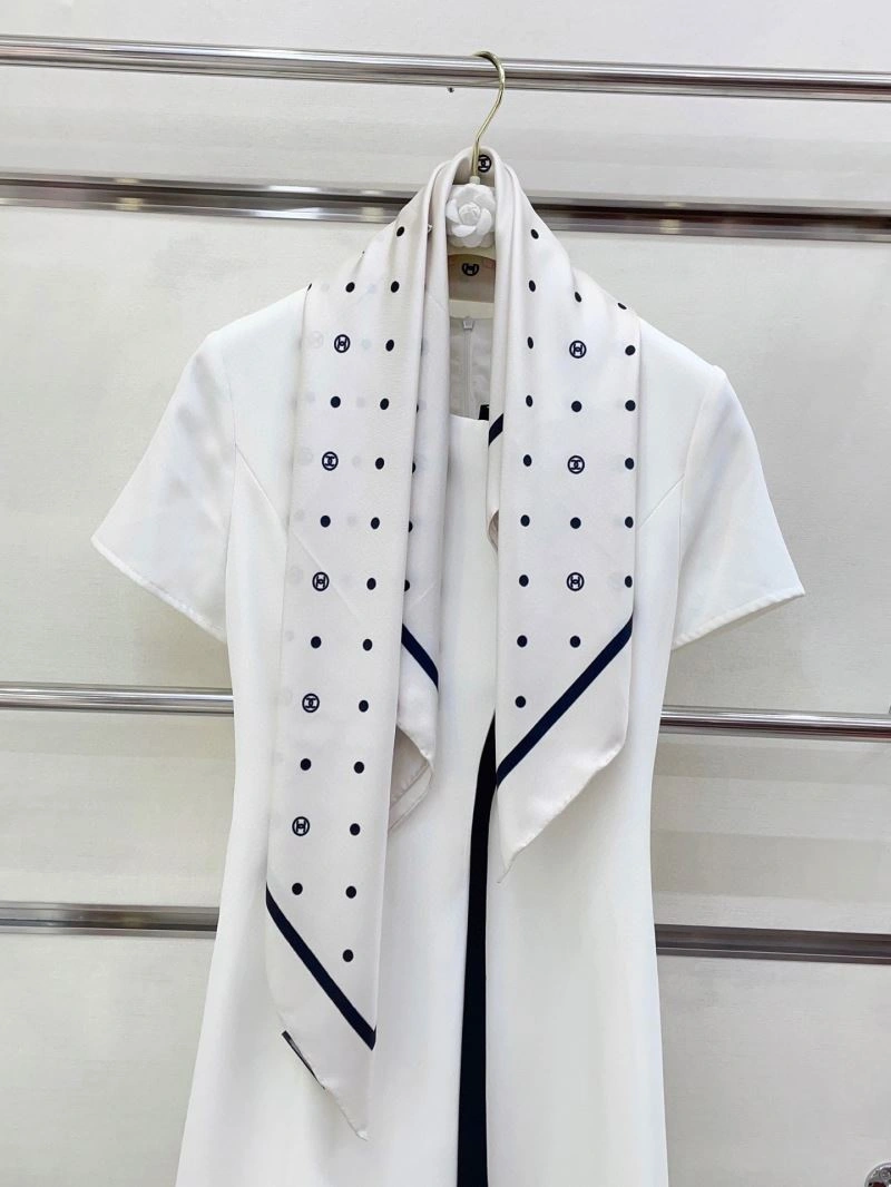 High accuracy Chanel Scarf