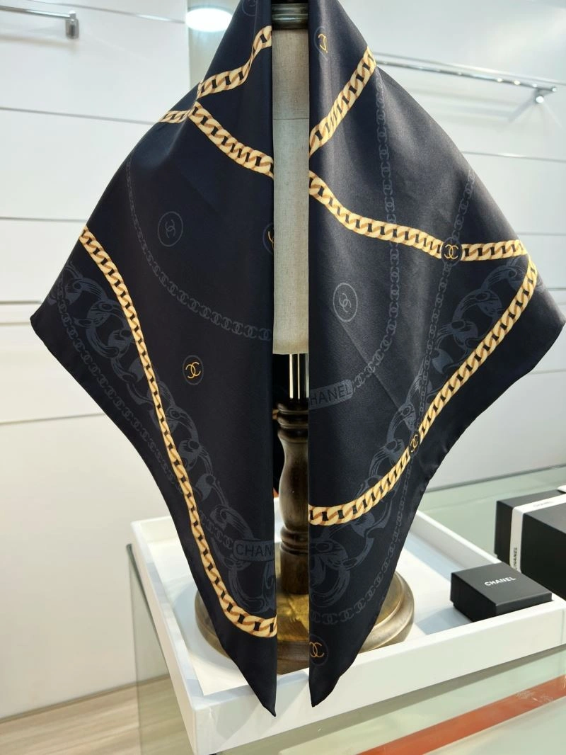Bargain Chanel Scarf