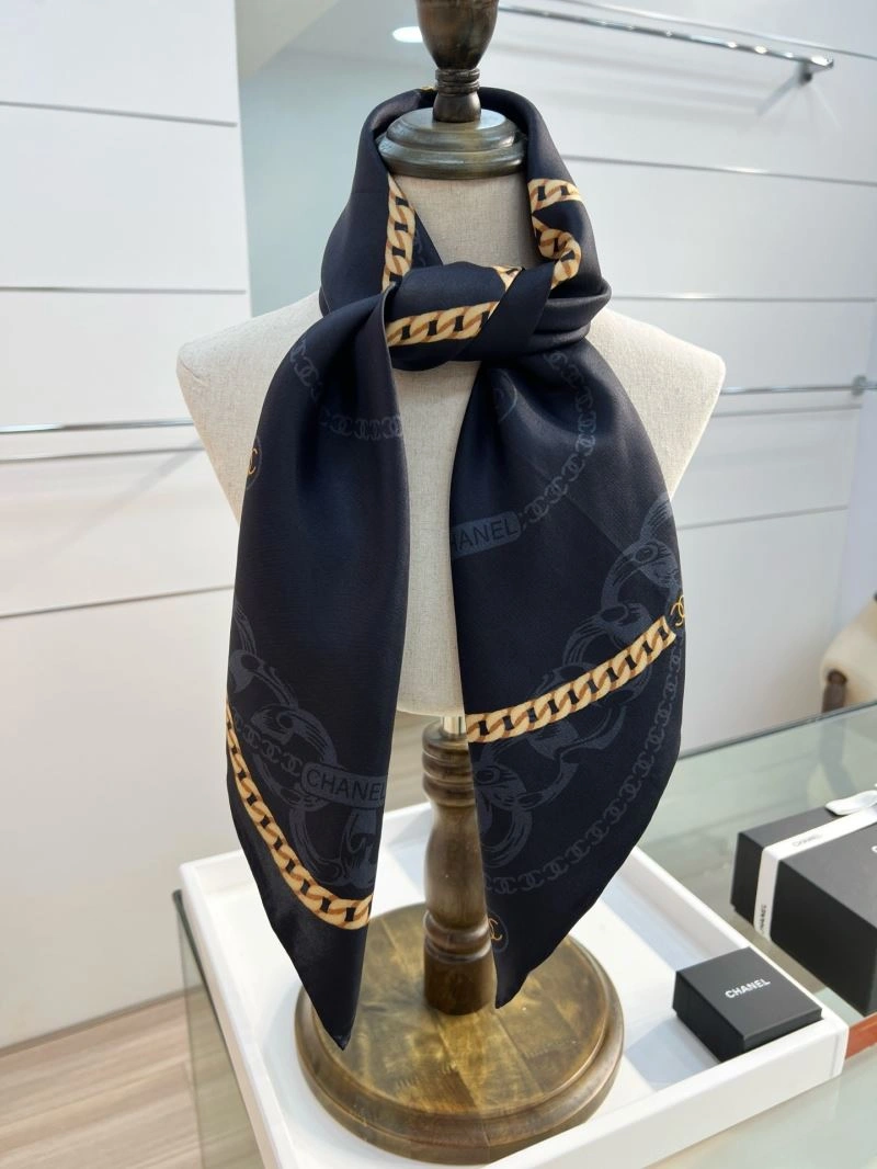 Bargain Chanel Scarf