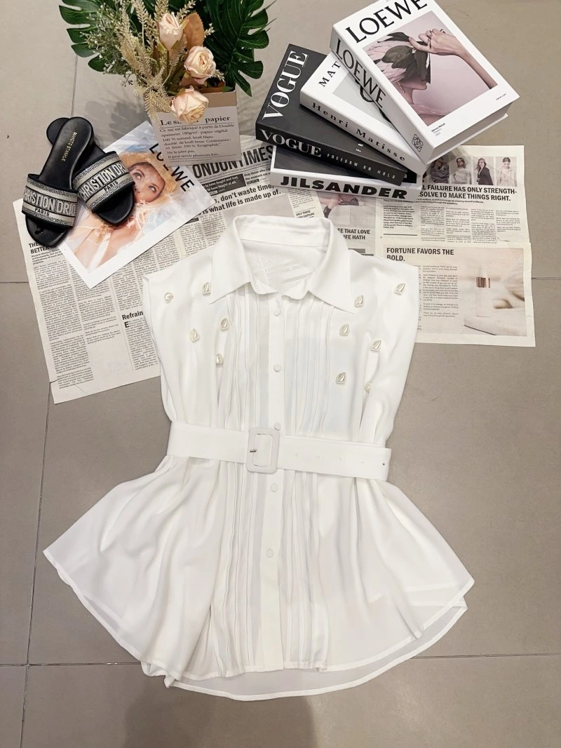 Original Chanel Shirts