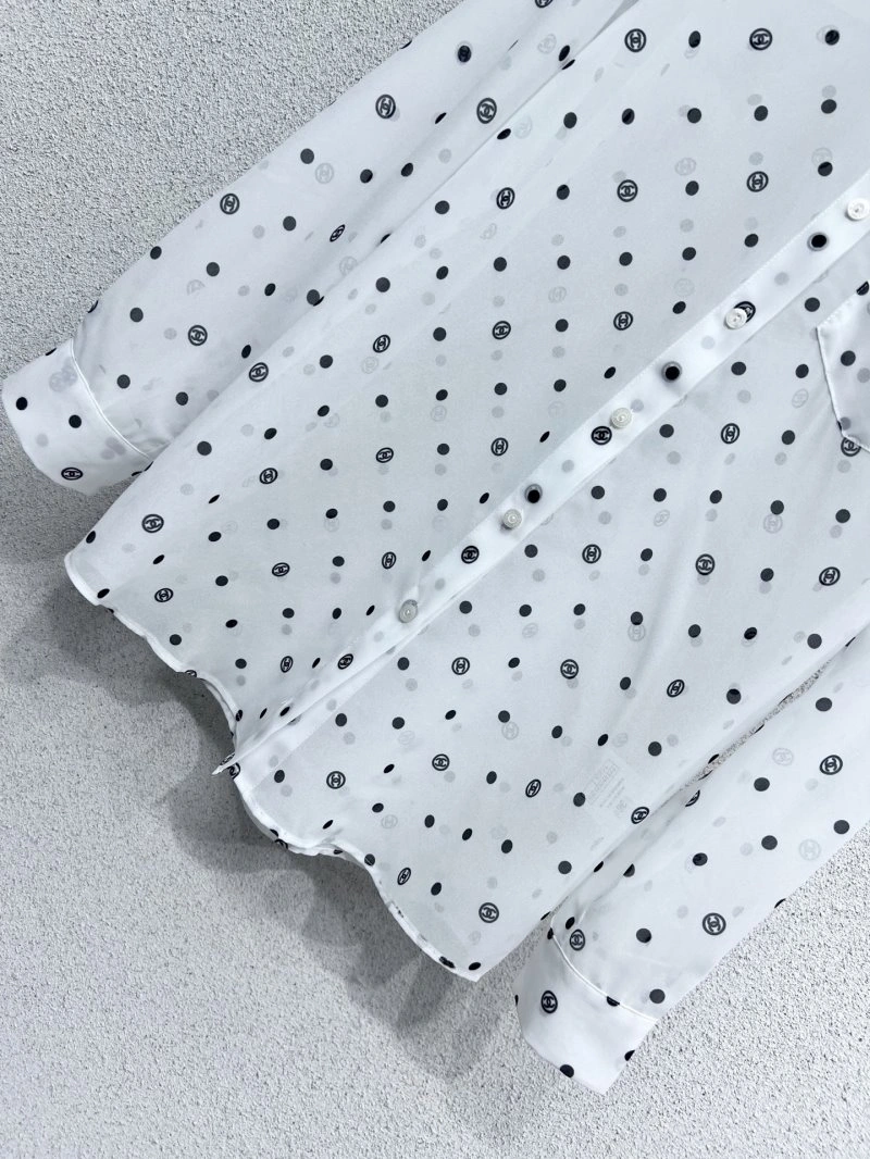 Top match Chanel Shirts