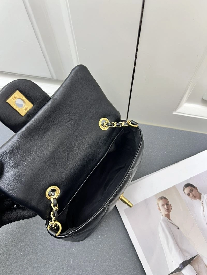 Inexpensive Chanel Shopping Bags