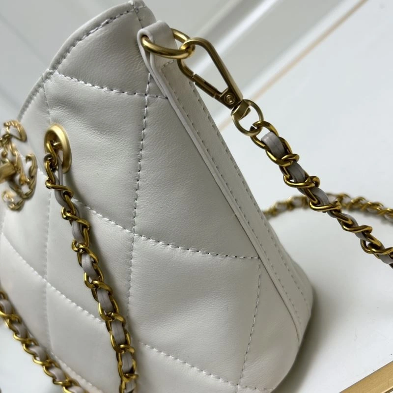 Top match Chanel Shopping Bags