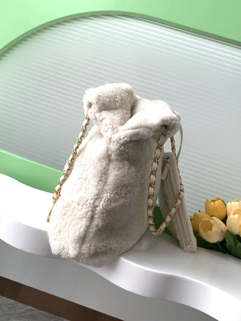 Exact replica Chanel Shopping Bags