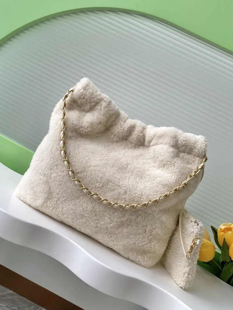 Perfect replica Chanel Shopping Bags