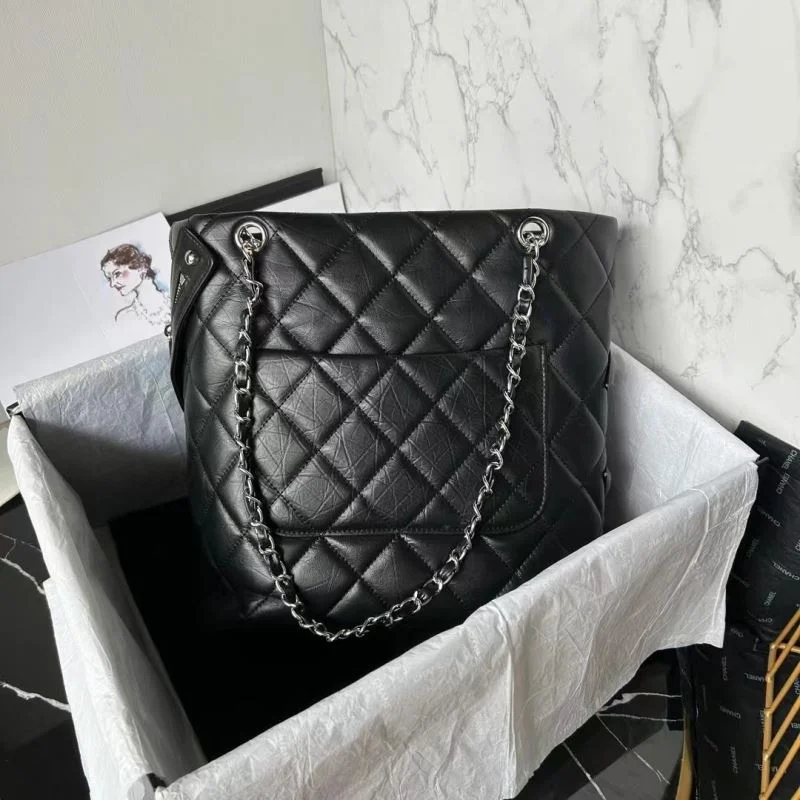 Cut-rate Chanel Shopping Bags