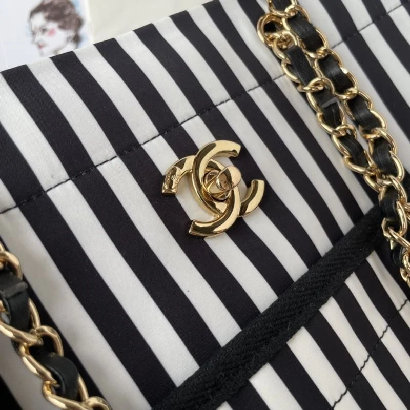 Inexpensive Chanel Shopping Bags