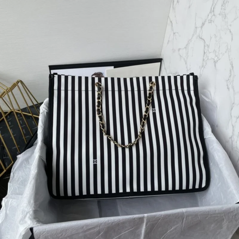 Inexpensive Chanel Shopping Bags