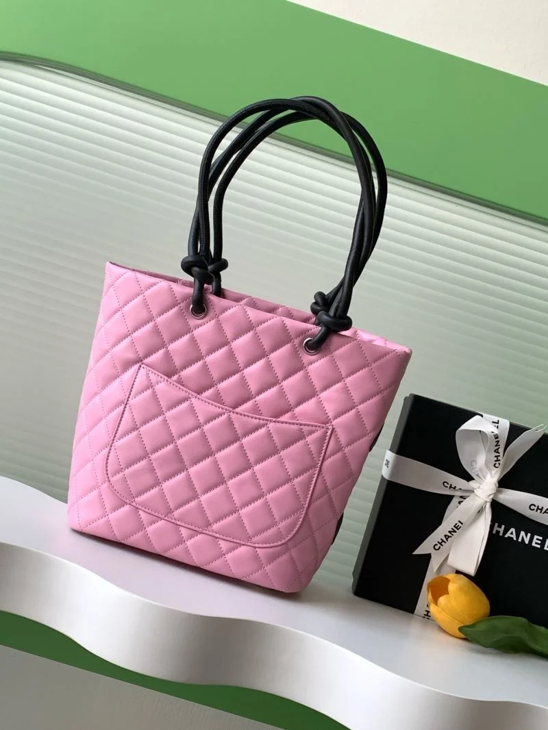 Top match Chanel Shopping Bags