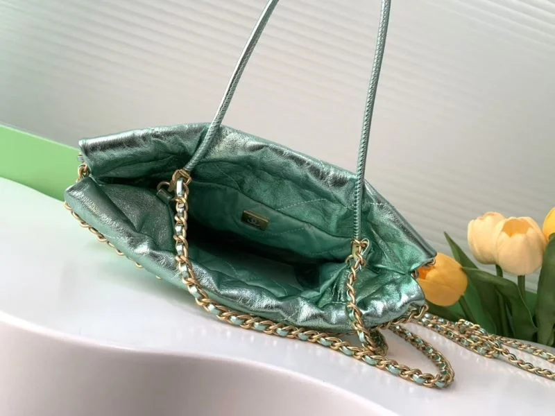 Mirror quality Chanel Shopping Bags