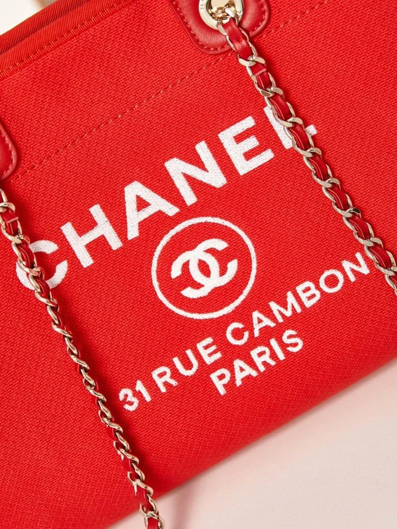 Top match Chanel Shopping Bags