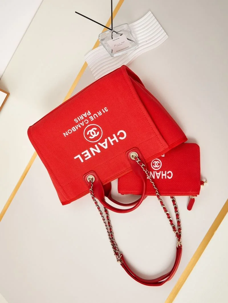 Top match Chanel Shopping Bags