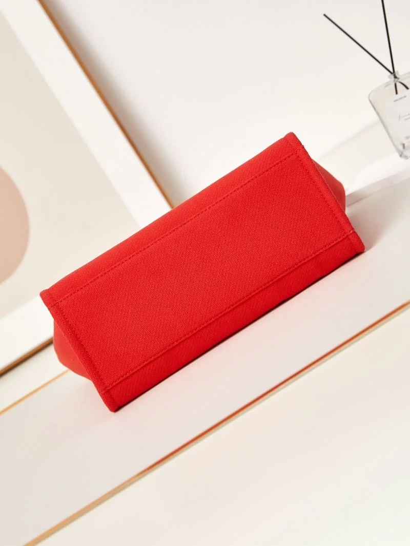 Top match Chanel Shopping Bags