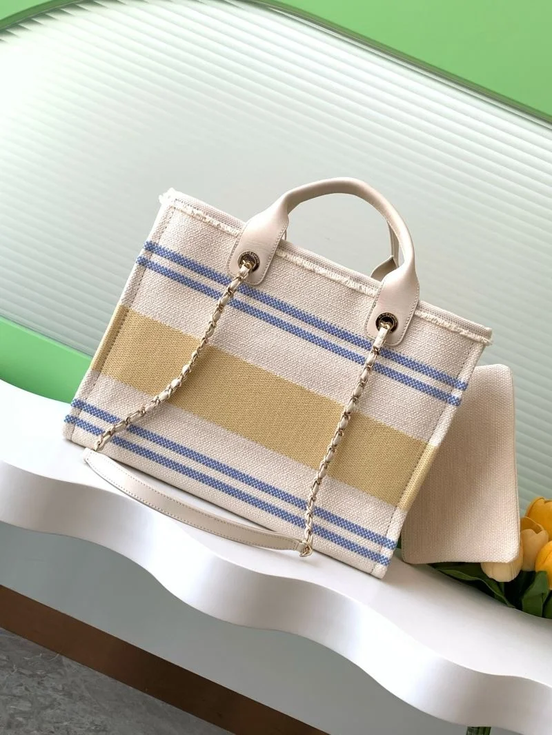 Brand-original Chanel Shopping Bags