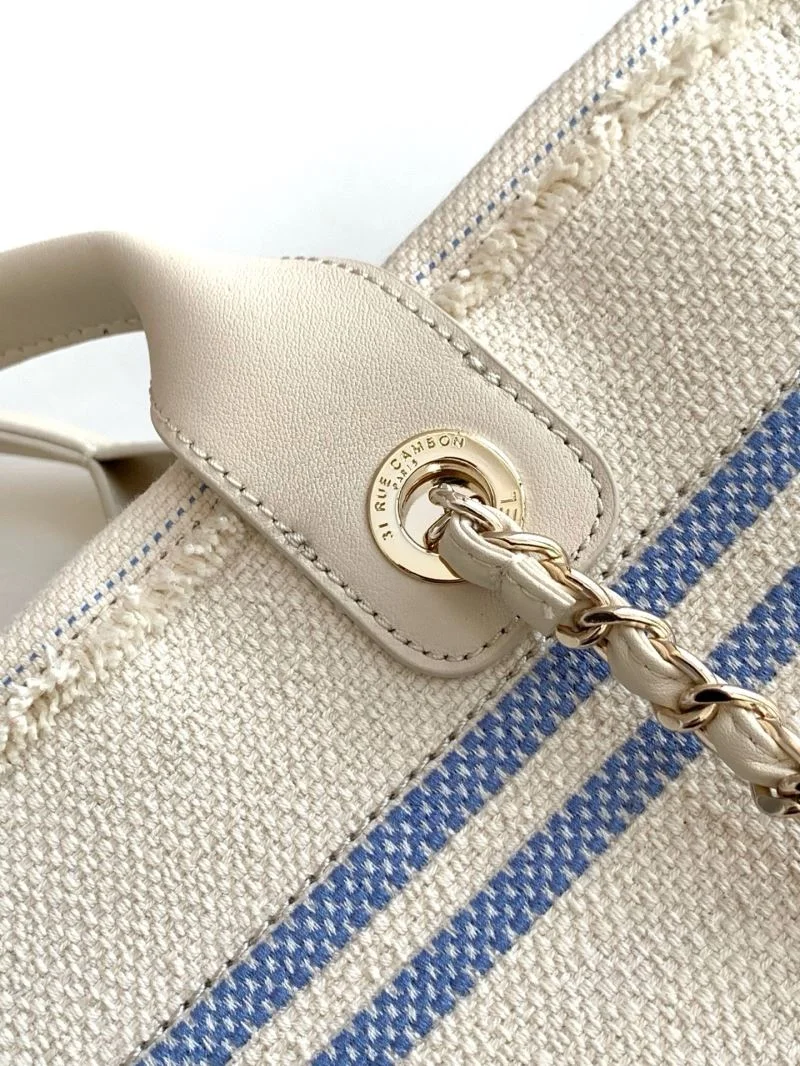 Brand-original Chanel Shopping Bags