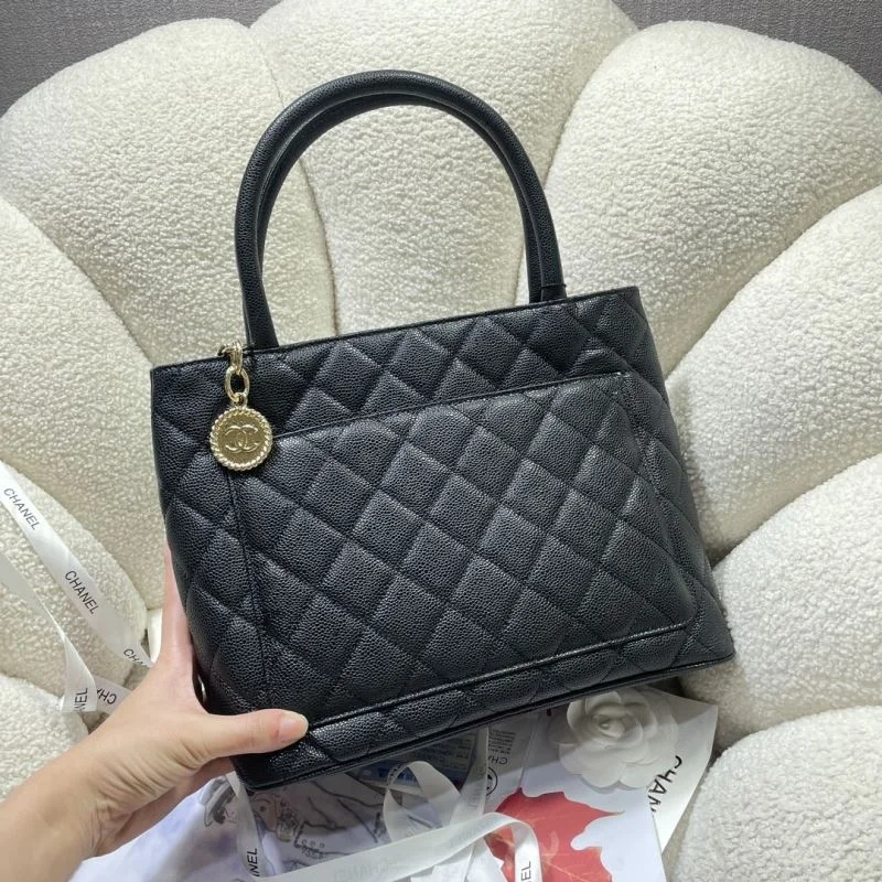 High accuracy Chanel Shopping Bags