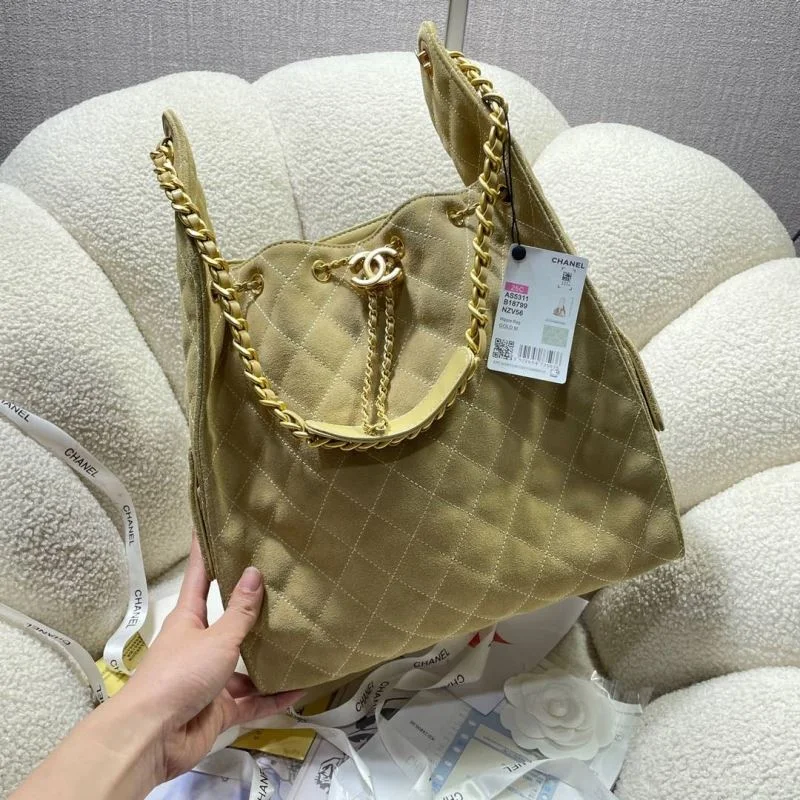 Top mirror Chanel Shopping Bags