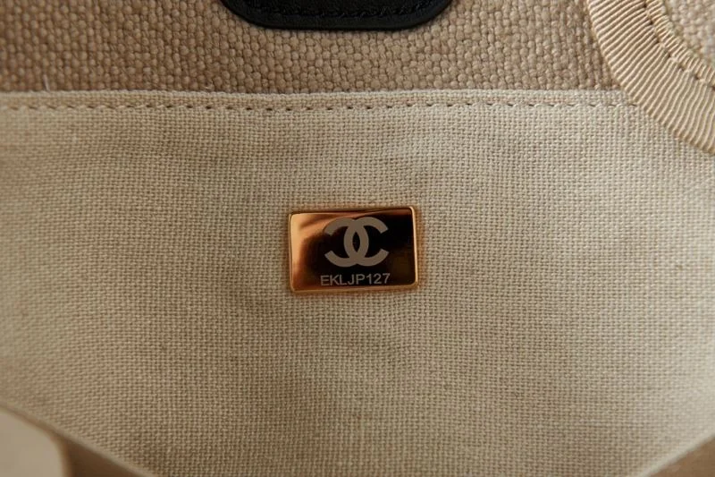 Reasonably priced Chanel Shopping Bags