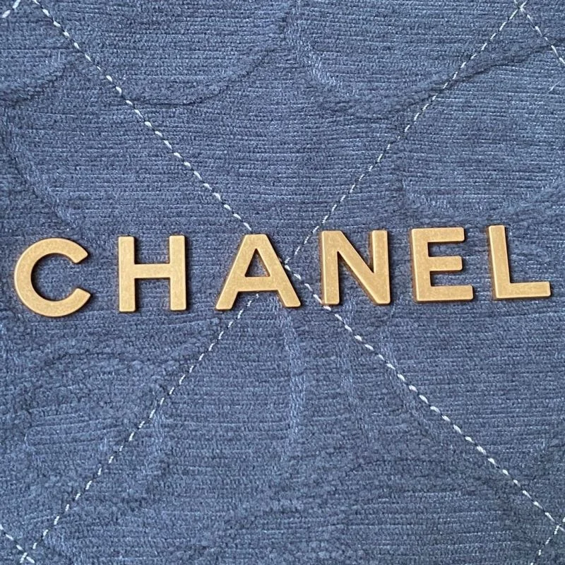 Reasonably priced Chanel Shopping Bags