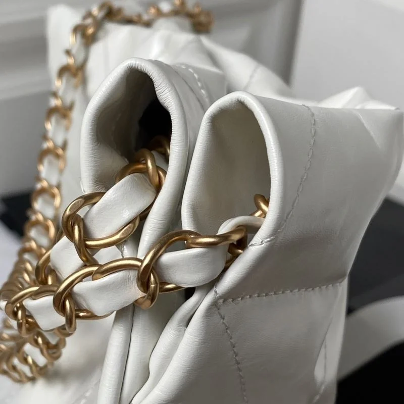 Top mirror Chanel Shopping Bags