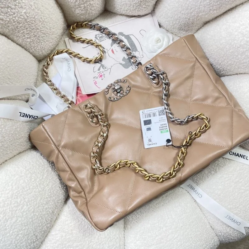 Inexpensive Chanel Shopping Bags