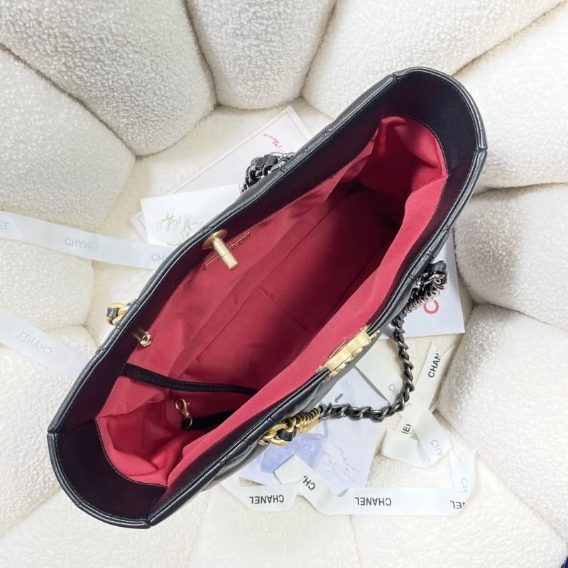 Mirror quality Chanel Shopping Bags