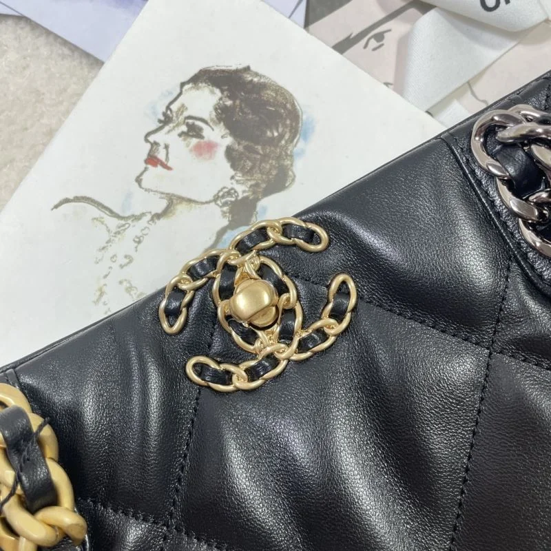 Reasonably priced Chanel Shopping Bags