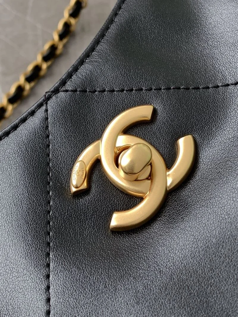 Accurate model Chanel Shopping Bags