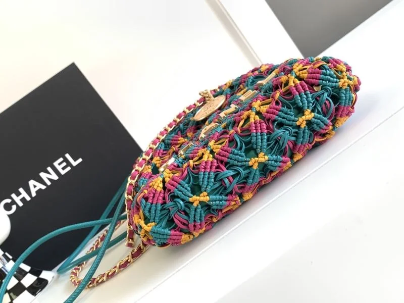 Inexpensive Chanel Shopping Bags