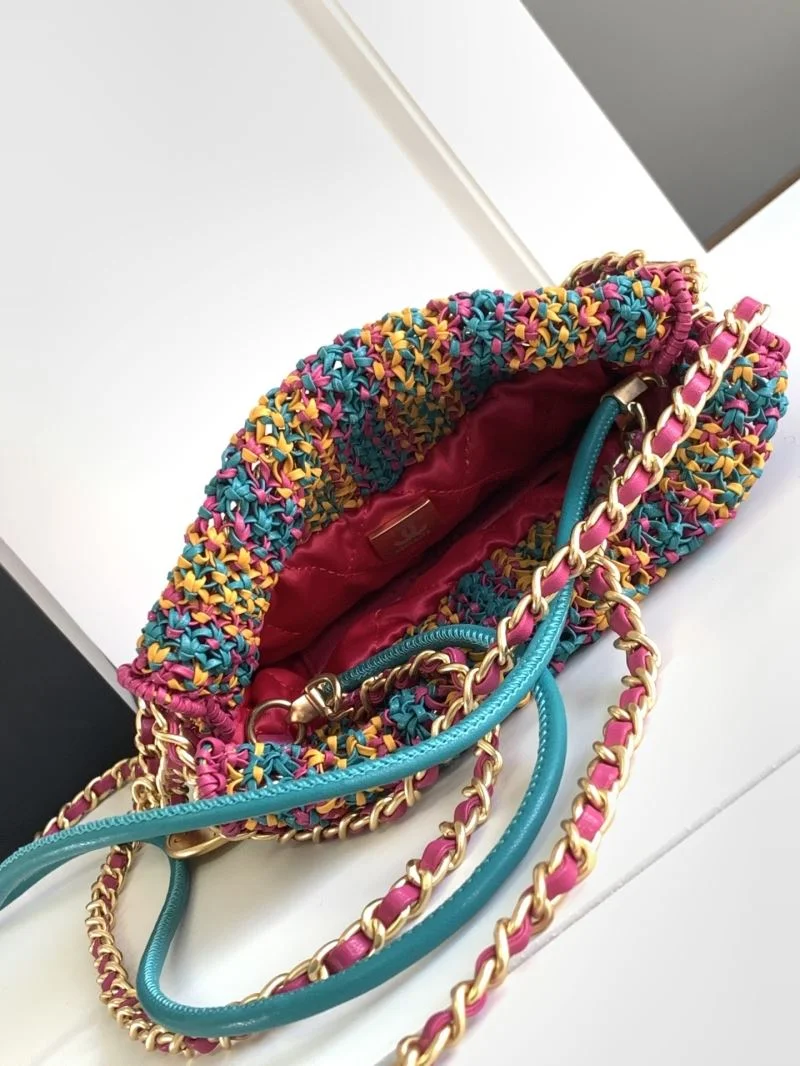 Inexpensive Chanel Shopping Bags