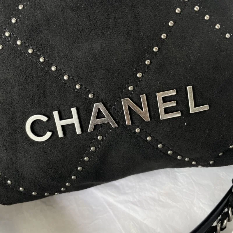 Discounted Chanel Shopping Bags