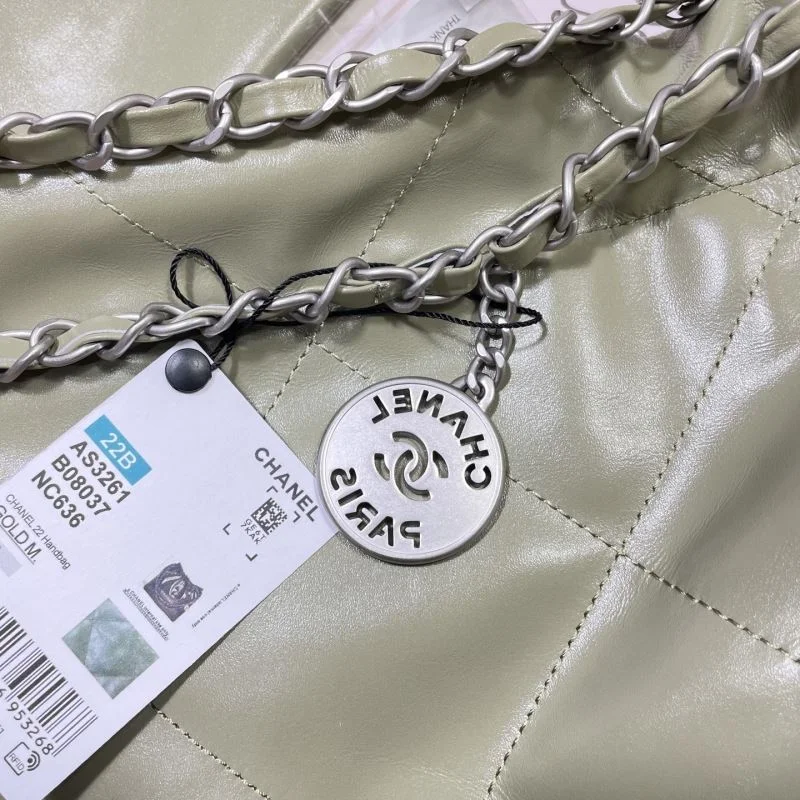 Accurate model Chanel Shopping Bags