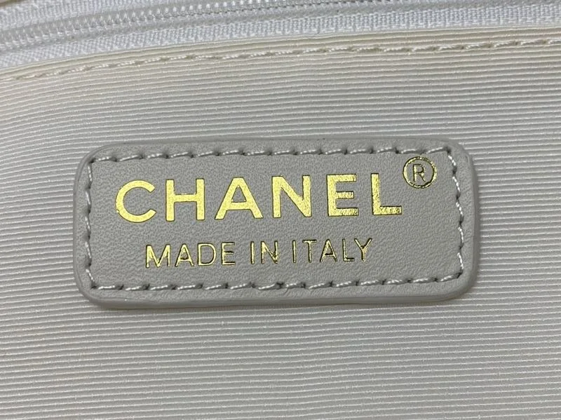 Exact replica Chanel Shopping Bags