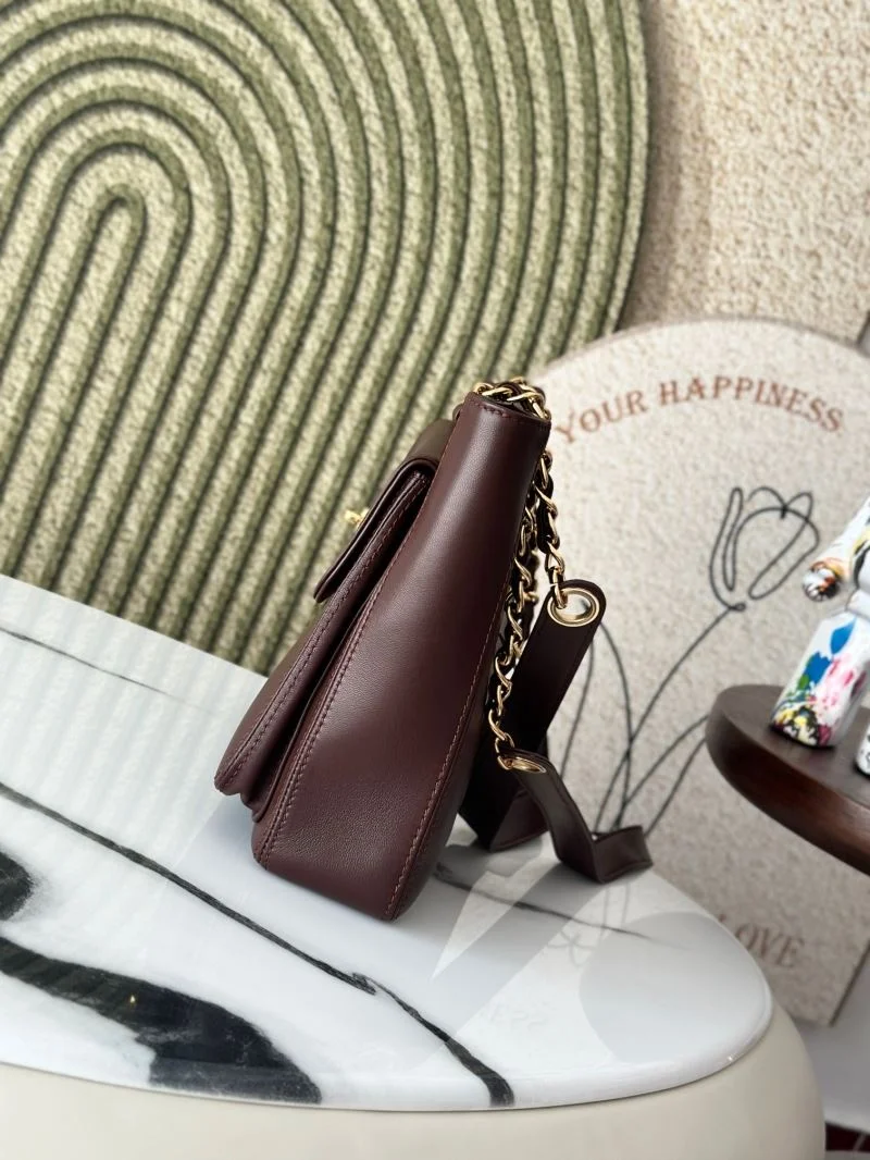 Reasonably priced Chanel Shopping Bags