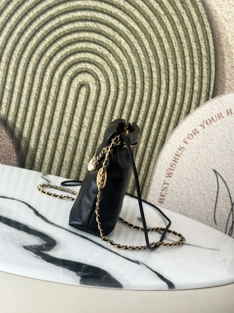 Inexpensive Chanel Shopping Bags
