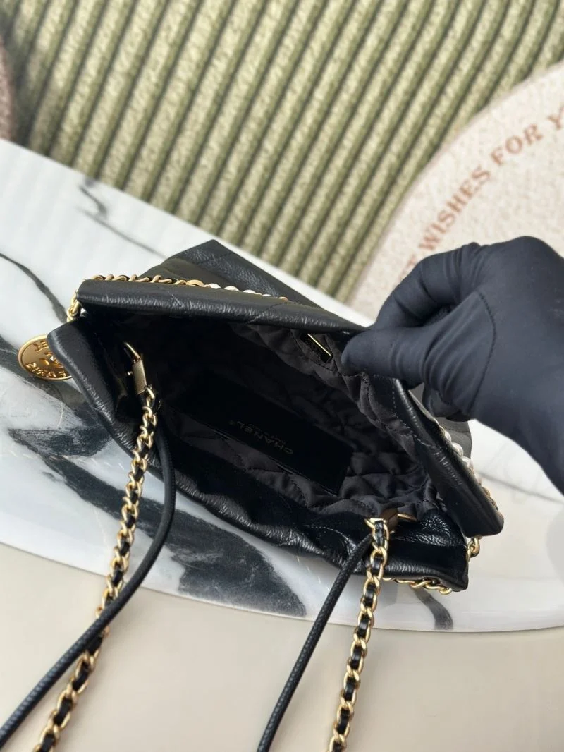 Inexpensive Chanel Shopping Bags