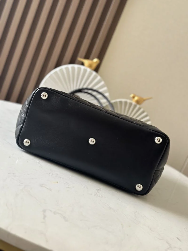 Economical Chanel Shopping Bags