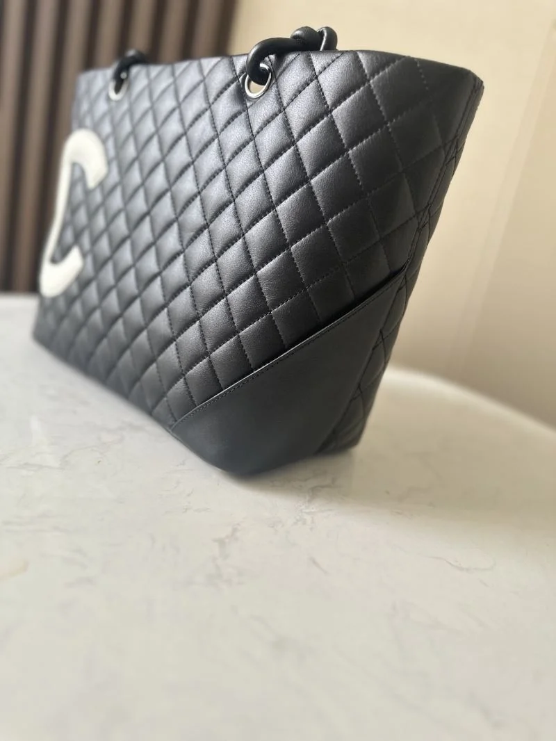 Exact replica Chanel Shopping Bags