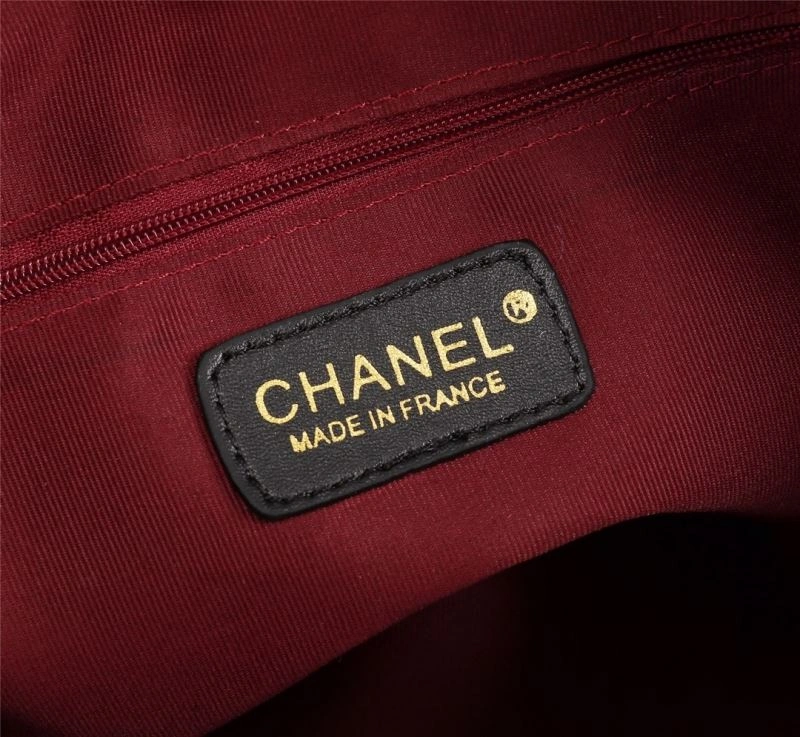 Inexpensive Chanel Shopping Bags