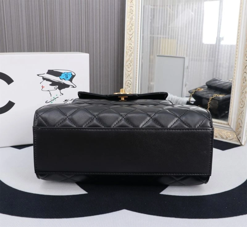 Low-cost Chanel Shopping Bags